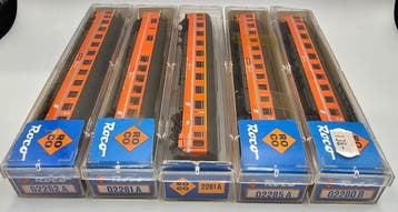 ② Roco N - 2261A, 2262A, 2280B, 2281A - Ensemble de wagons de ...